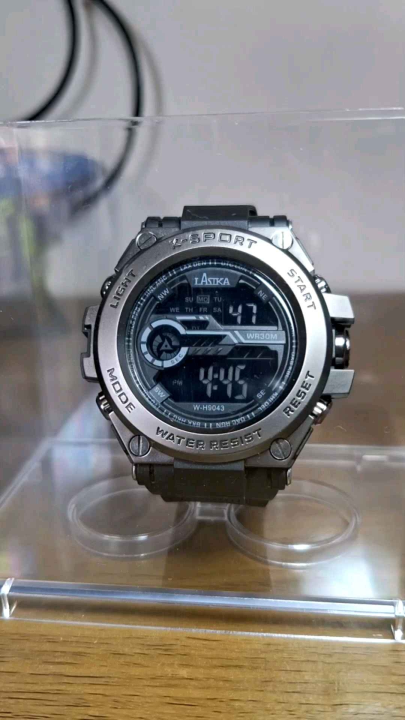 นาฬิกาแฟชั่น sport LAsika แท้ 100% จอLED ไฟสวยงาม กันน้ำ 30M ตั้งปลุก ...