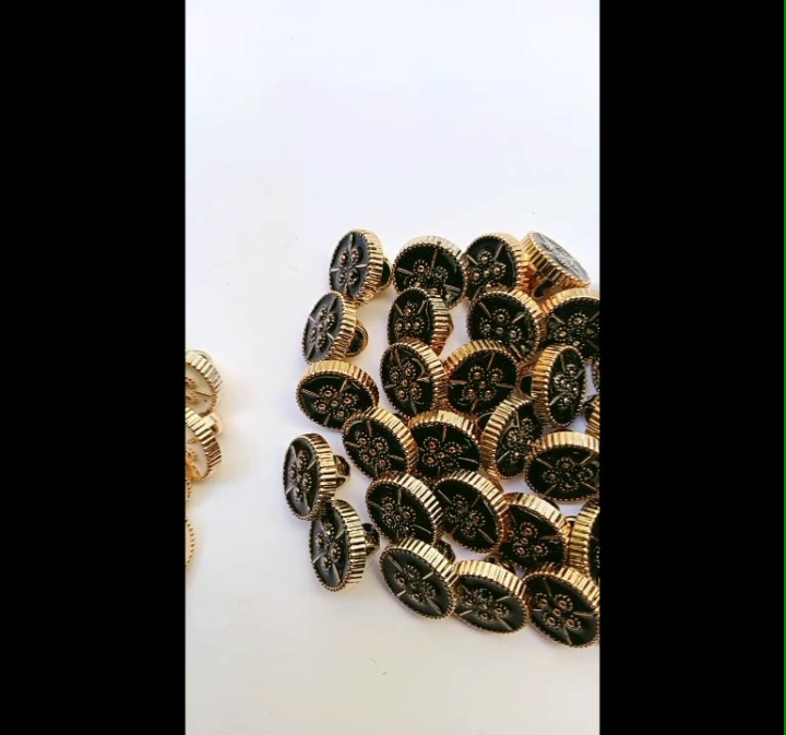 100 kancing Jamur / Kancing Baju gold Hitam putih motif KOCK 11 mm ...