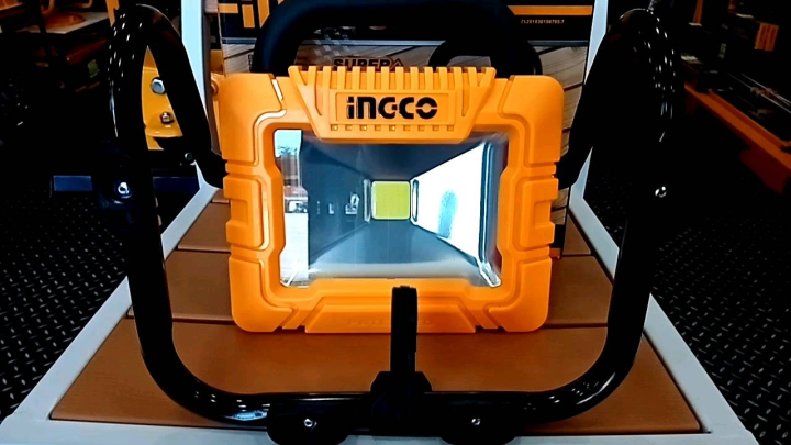 INGCO Lithium-Ion Portable Lamp 20V (Model: CWLI2025)-Qubikhardware ...