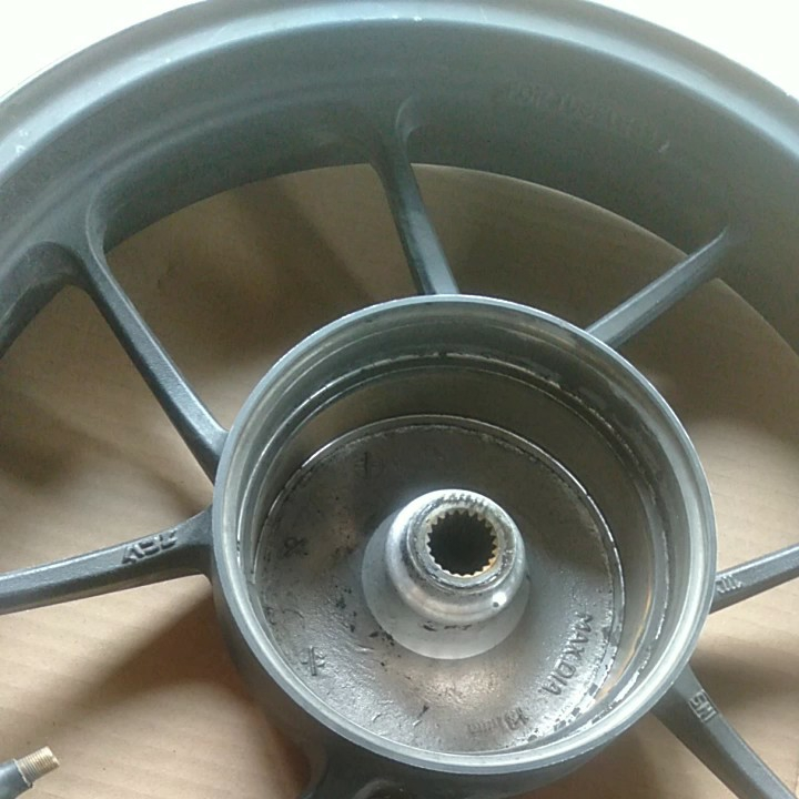 pelek velg tromol bagian belakang honda beat led genio beat delux ...