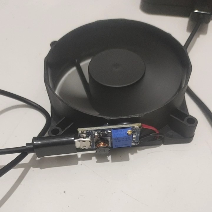 kipas USB 8cm bulat pendingin stb plus modul step up. | Lazada Indonesia