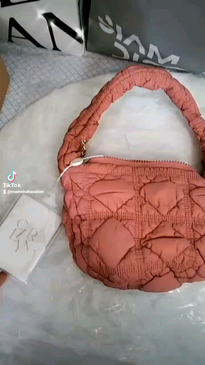 carlyn Soft mini rose pink#ของแท้100%#ไม่แท้ยินดีคืนเงิน | Lazada.co.th