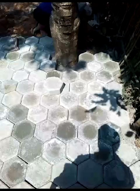 PAVINGBLOK/KONBLOK BATU PIJAKAN PRESS HIDROLIK TEBAL 6CM BENTUK BATA ...