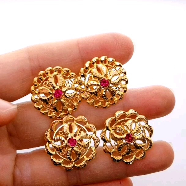 Subang Bulat Besar Skru Design Indian Emas 916 Yon Hing | Lazada