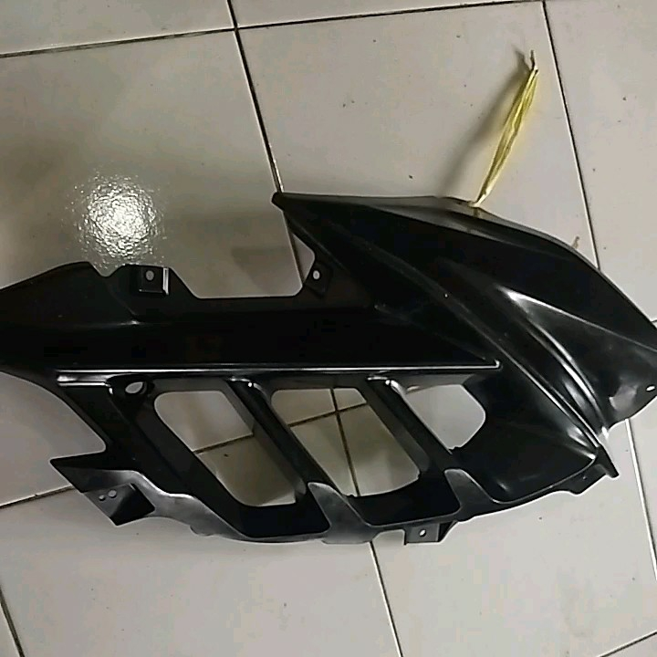 fairing kanan yamaha r15 v2 hitam original second | Lazada Indonesia