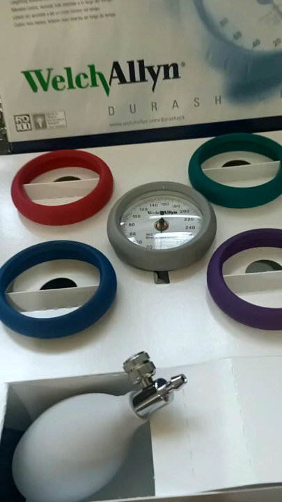 Welch Allyn Aneriod Sphygmomanometer Blood Pressure Monitor With 5 ...