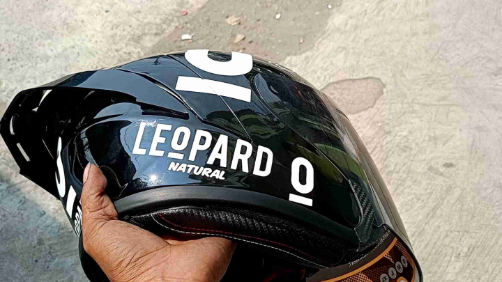 HELM MOTOR MOTIF LEOPARD MIRIP NJS Kairoz Stone Grey Glossy PAKET ...