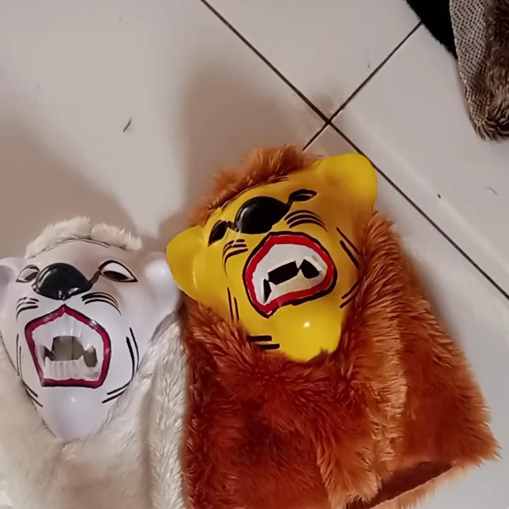 topeng macan kuning dan putih | Lazada Indonesia
