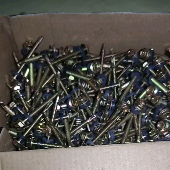 Roofing 12 x 50 isi 10 pcs / Roofing 5 cm / Baut atap baja ringan ...