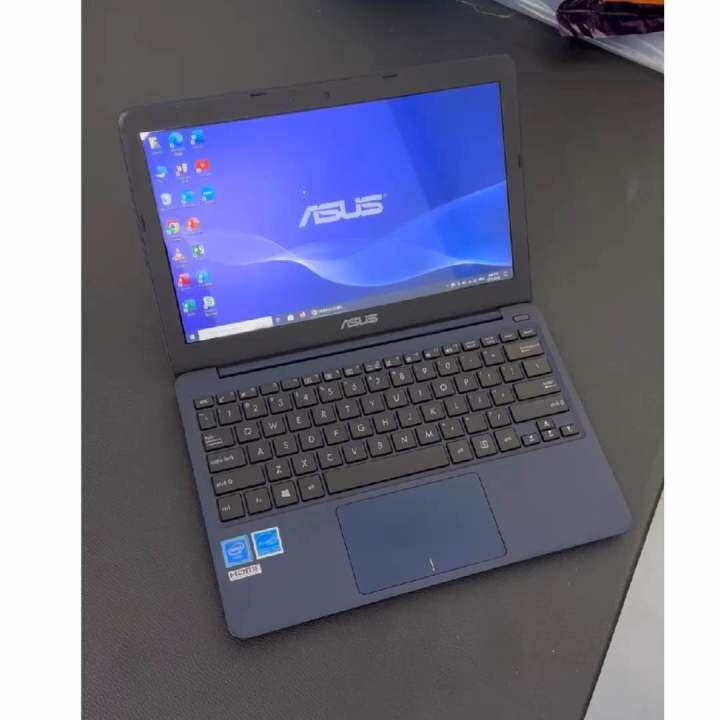ASUS ULTRABOOK 0.98KG / WINDOW 10 / 4GB Ram / INTEL ATOM 4 CORE ...