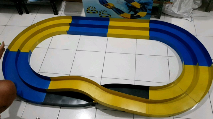 Jalanan Track Mobil Tamiya 2 Jalur - Track Lintasan 2 Jalur Tamiya ...