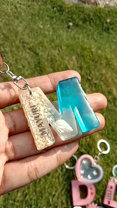 Gantungan kunci huruf resin tema laut | Lazada Indonesia