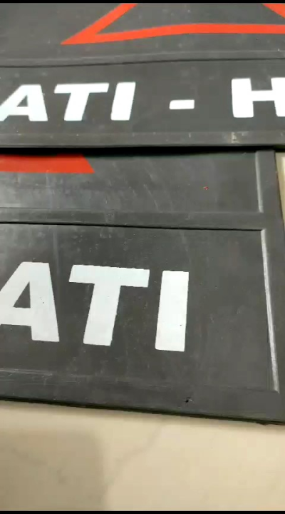 Karpet roda untuk mobil Hati-hati Colt Diesel Belakang (50×50) (1 Set 2 ...