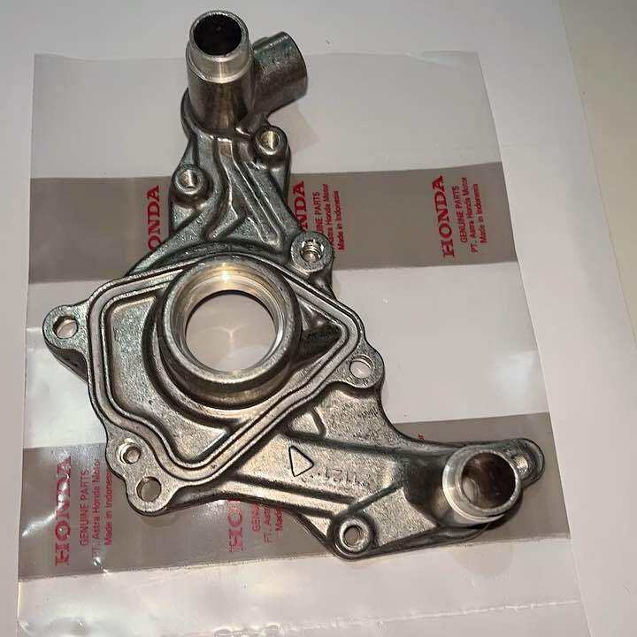 Pump water assy Pcx 160 waterpump pcx 160 ORIGINAL 19200-K1N-V00 ...