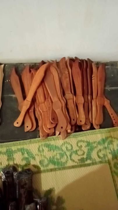 KERIS KAYU ALAT PERAGAAN latihan BELADIRI/Keris mainan latihan beladiri ...