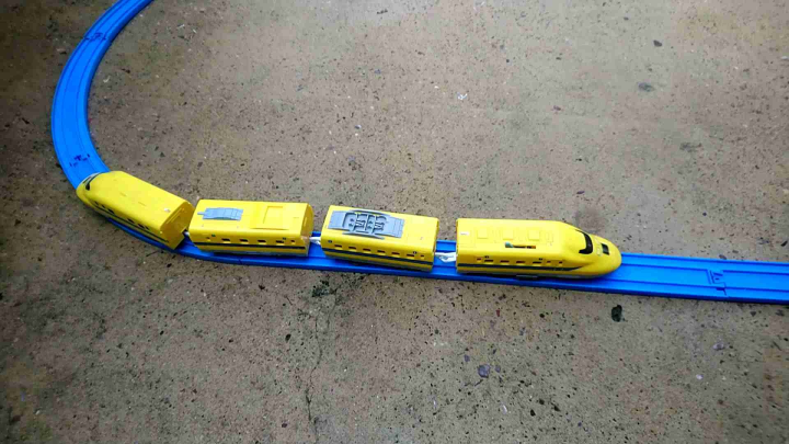 Tomy Plarail Dr. Yellow มีไฟท้าย รถไฟญี่ปุ่น | Lazada.co.th