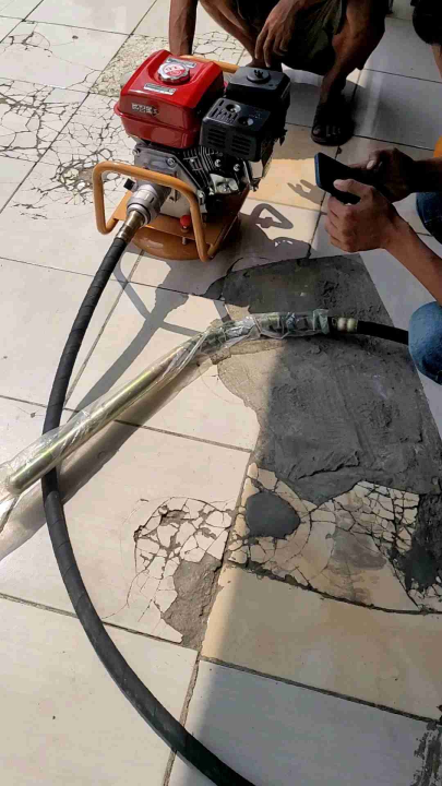 Mesin Pemadat Cor Beton Vibrator TIGER 7.0HP+Selang Siap Pakai | Lazada ...