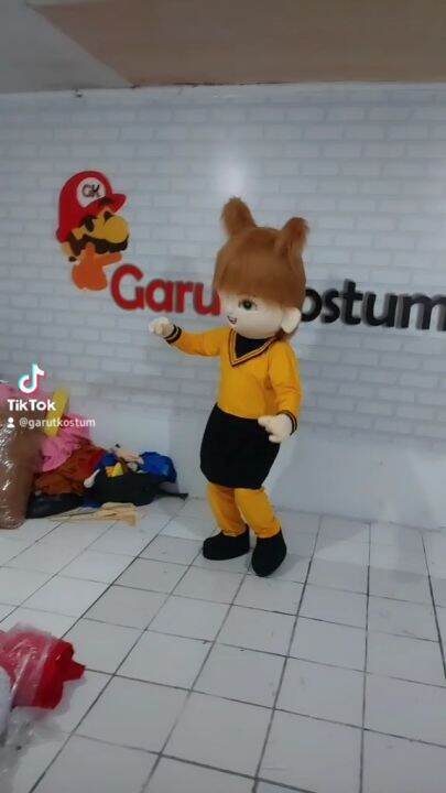 Kostum maskot badut marsha kucir kuning hitam setelan dewasa lucu ...