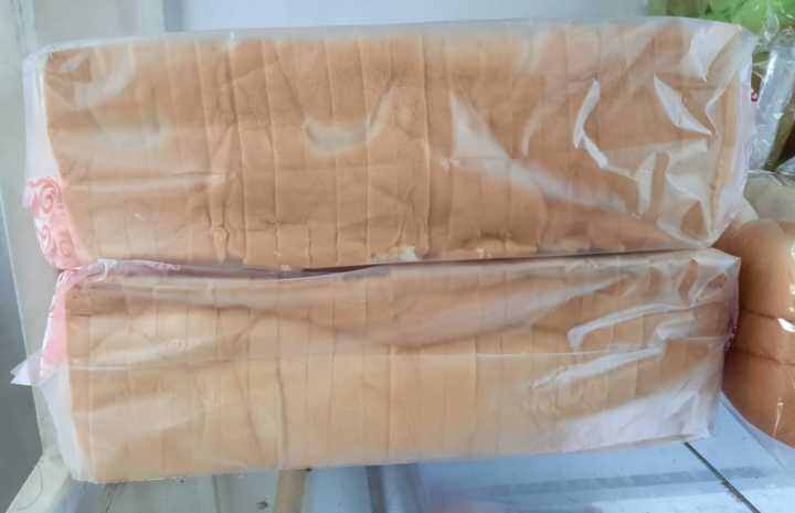roti tawar ( 1 bungkus isi 23 lembar ) | Lazada Indonesia