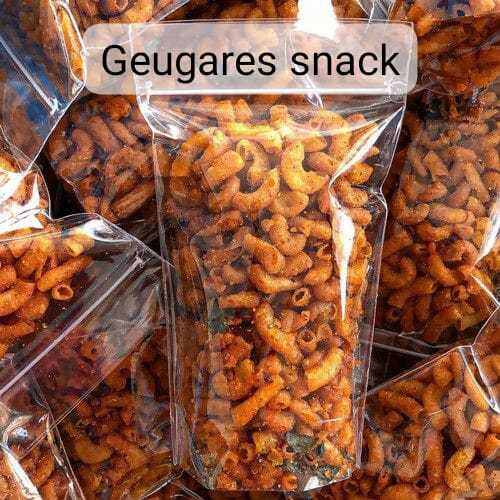 ANEKA CEMILAN / JAJANAN / SNACK SERBA 2 RIBUAN 50gr makaroni pedas daun ...