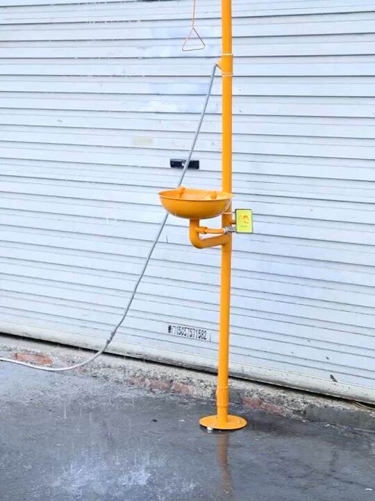 Ready Stainless Steel Vertical Eyewash Industrial Eye Wash Station ...