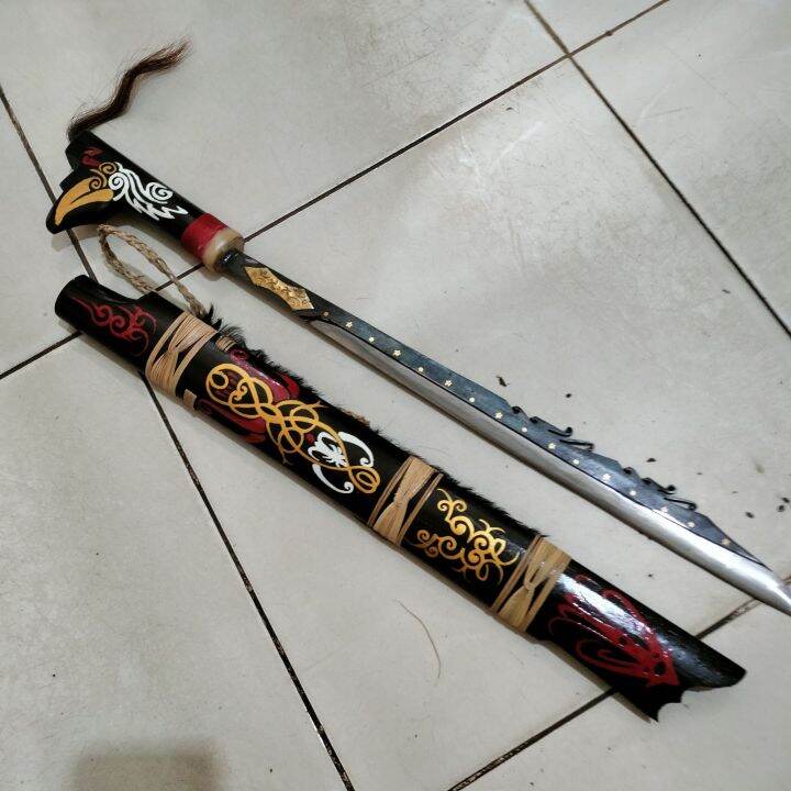 mandau suku dayak. mandau etnik dayak mandau souvenir mandau baja hitam ...