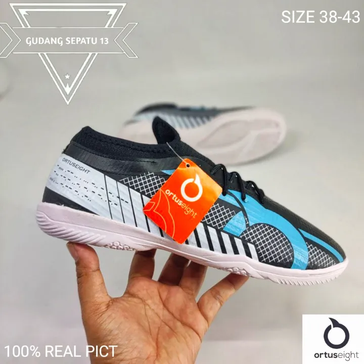 Sepatu futsal ortus catalyst liberte hitam//SEPATU FUTSAL ORTUS ...