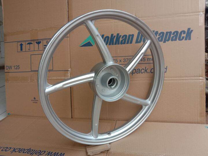 Velg Pelk Pelek Racing Belakang Motor Honda Revo Absolute Merk Vrossi ...