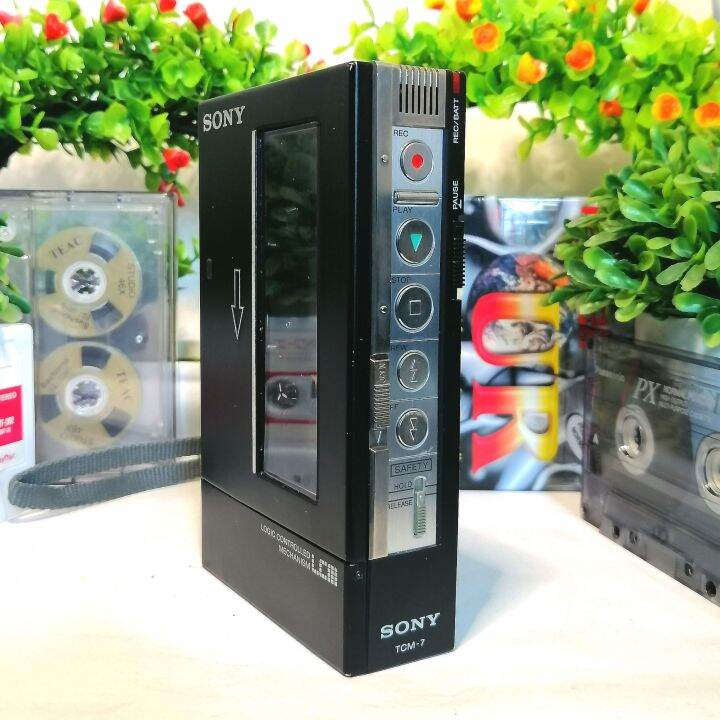 Máy nghe nhạc kiêm ghi âm cầm tay Stereo cassette recoder TCM 7 rất đẹp ...