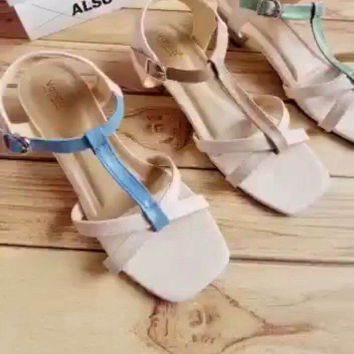 Sendal Wania Terbaru 2023 Korean Style Model Ootd Selebgram Simple ...