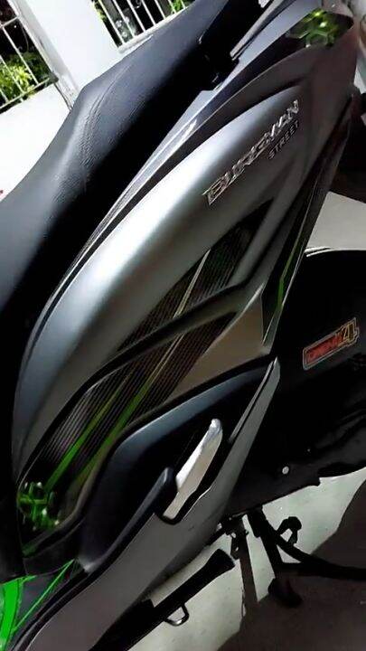 Suzuki Burgman Street SIDE PANEL SET : Customized Motorcycle Decals ...