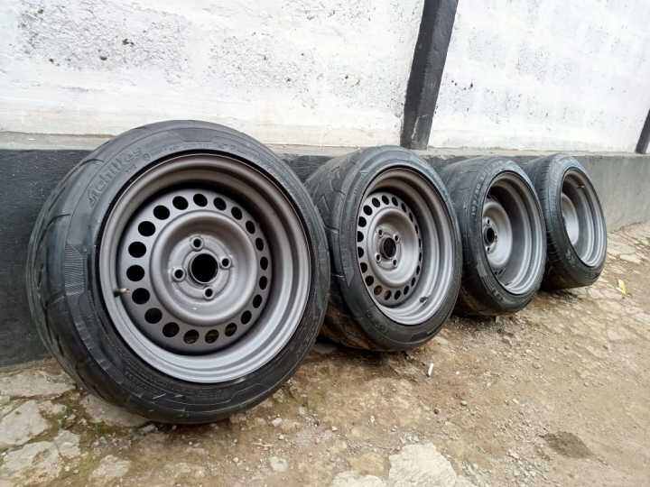 Velg kaleng custom R 15 lebar 7/8 PCD 4x100 cocok untuk berbagai jenis ...