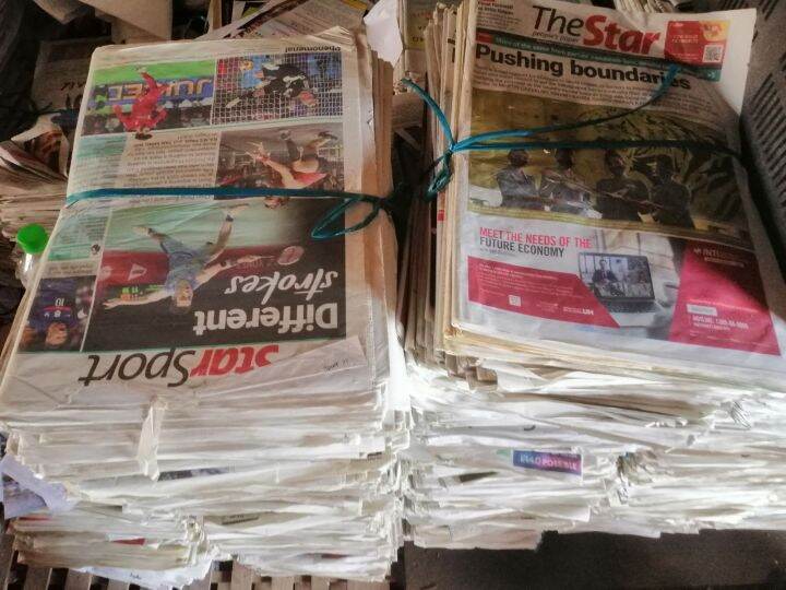 1kg Old Used English Newspaper Newspapers Surat Khabar Lama Board Card New Straits Time Second ...