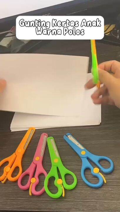 Gunting Kertas Anak Warna Karakter Polos / Colored Children Paper ...
