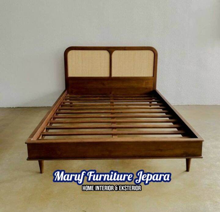 Dipan / Ranjang Tempat Tidur Minimalis Rotan | Lazada Indonesia