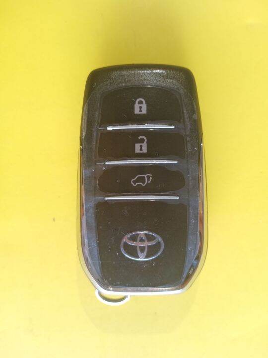 kunci remot smart key toyota fortuner vrz dan TRD ORIGINAL | Lazada ...
