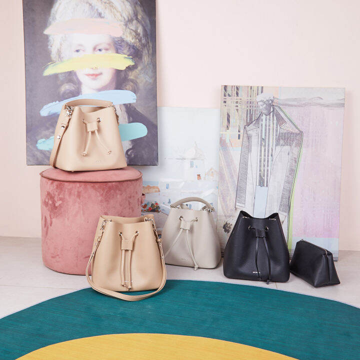 สินค้าขายดี MUNIGA กระเป๋าทรงขนมจีบ รุ่น Dina พร้อมส่ง !!! | Lazada.co.th