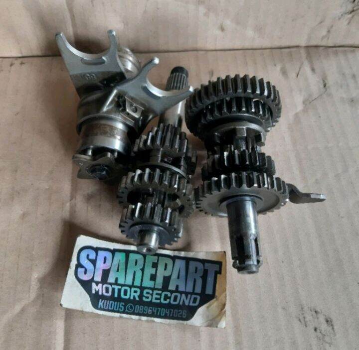 Gigi gear rasio gearbox transmisi shiftdrum capit udang revo absolute ...