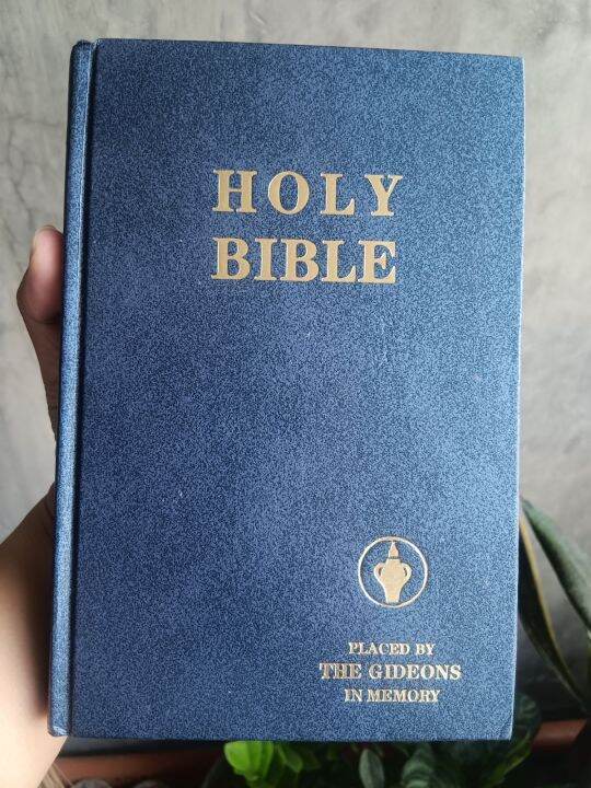 HOLY BIBLE BY THE GIDEONS (BLUE) HARD BOUND | Lazada PH