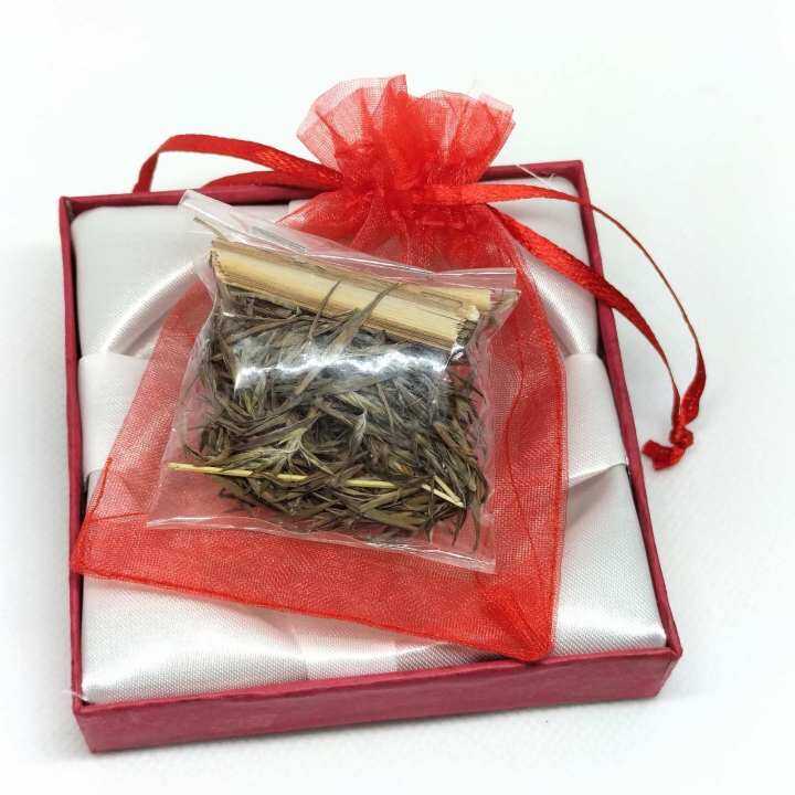 Bulaklak ng Tanglad Madalang ito msmumulsklak kaya Pampaswerte ito sa ...