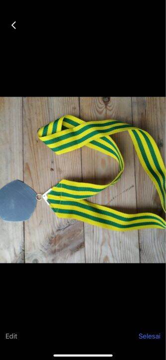 Isi 50 set , MEDALI Stainless plus ring + tali isi 50 set , merah putih ...