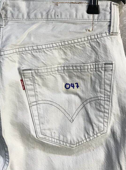 Levi’s 501(สีขาว)(มือสองแท้💯%)(รหัสO47) เอวป้าย34” เอววัดจริง34” MADE ...