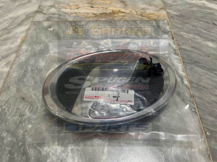 Genuine Toyota Hilux 2016-present Jdm Front Netz emblem | Lazada PH