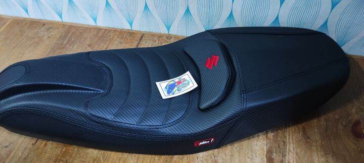 OPTION 1 CAMELBACK SEAT FOR RAIDER 150 CARB | Lazada PH