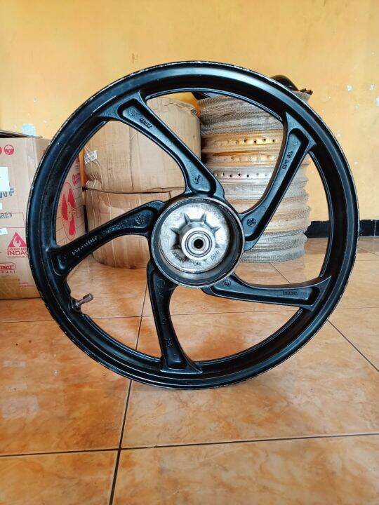pelek racing velg Suzuki shooter Suzuki young star F1 115 cc smash FI ...