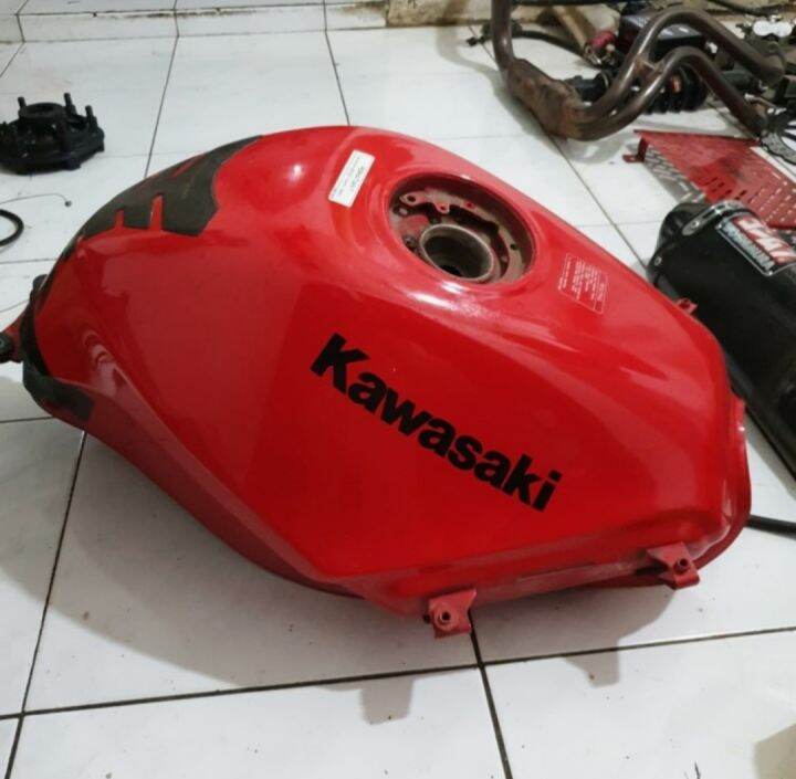 tangki tengki bensin merah ninja 250 r karbu 4tak 250cc ninbu tangky ...