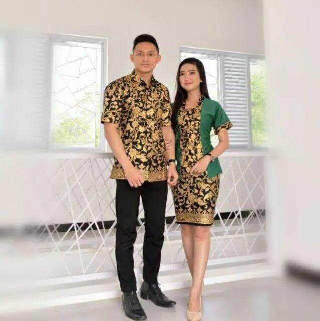 Baju batik Natal kapel | Batik couple pasangan Sarimbit | Batik ...