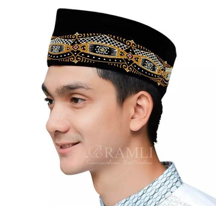 Peci Kopyah Kopiah Kopeah Songkok Nasional Dewasa Motif KING | Lazada Indonesia