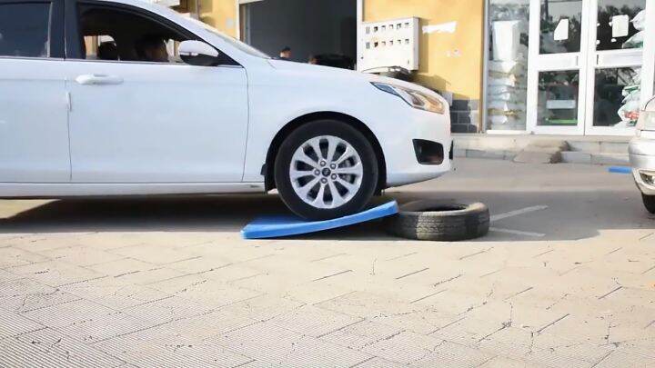 Hand Trucks Folding Trolley Load 300 KG Heavy Duty Pull cart Portable ...