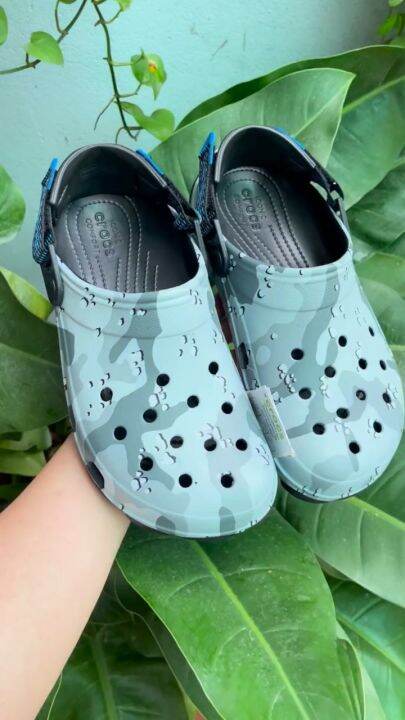 Crocs Classic All Terrain | Desert Camo Clog | Original Pair | M9.W11 ...